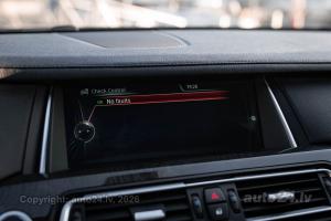 Black BMW 7 Series 2012 in Tallinn, with an engine capacity of 3.00 L and mileage of 263 thousand km for 16999 €, photo 19 on AUTOMOTO.COM.LV