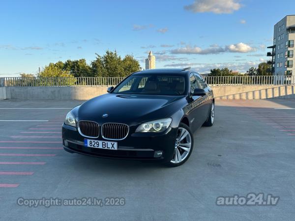 Melns BMW 7 Series 2012 Tartu, ar dzinēja tilpumu 3.00 L un nobraukumu 260 tūkst. km par 12300 €, foto 1 vietnē AUTOMOTO.COM.LV