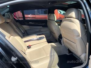 Black BMW 7 Series 2013 in Narva, with an engine capacity of 4.40 L and mileage of 185 thousand km for 16500 €, photo 8 on AUTOMOTO.COM.LV