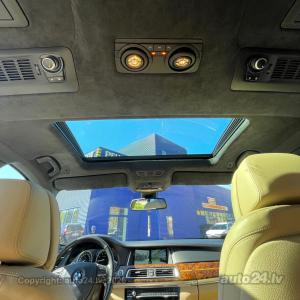 Black BMW 7 Series 2013 in Narva, with an engine capacity of 4.40 L and mileage of 185 thousand km for 16500 €, photo 14 on AUTOMOTO.COM.LV