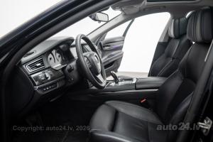 Melns BMW 7 Series 2013 Tallina, ar dzinēja tilpumu 3.00 L un nobraukumu 257 tūkst. km par 13999 €, foto 8 vietnē AUTOMOTO.COM.LV