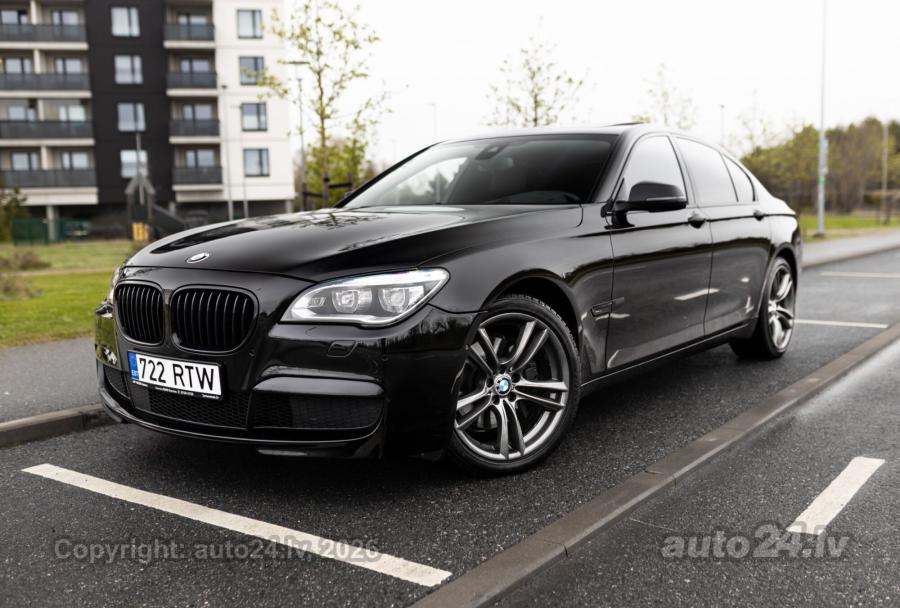 Melns BMW 7 Series 2014 Tallina, ar dzinēja tilpumu 3.00 L un nobraukumu 178 tūkst. km par 18199 €, foto 3 vietnē AUTOMOTO.COM.LV