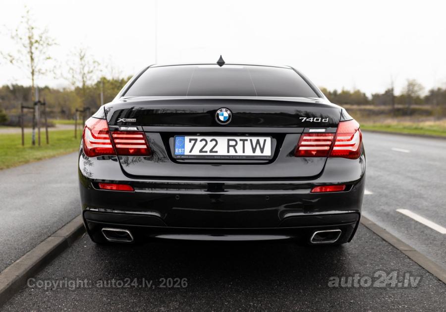 Melns BMW 7 Series 2014 Tallina, ar dzinēja tilpumu 3.00 L un nobraukumu 178 tūkst. km par 18199 €, foto 7 vietnē AUTOMOTO.COM.LV