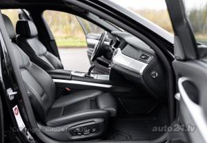 Melns BMW 7 Series 2014 Tallina, ar dzinēja tilpumu 3.00 L un nobraukumu 178 tūkst. km par 18199 €, foto 9 vietnē AUTOMOTO.COM.LV