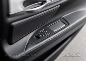 Melns BMW 7 Series 2014 Tallina, ar dzinēja tilpumu 3.00 L un nobraukumu 178 tūkst. km par 18199 €, foto 19 vietnē AUTOMOTO.COM.LV