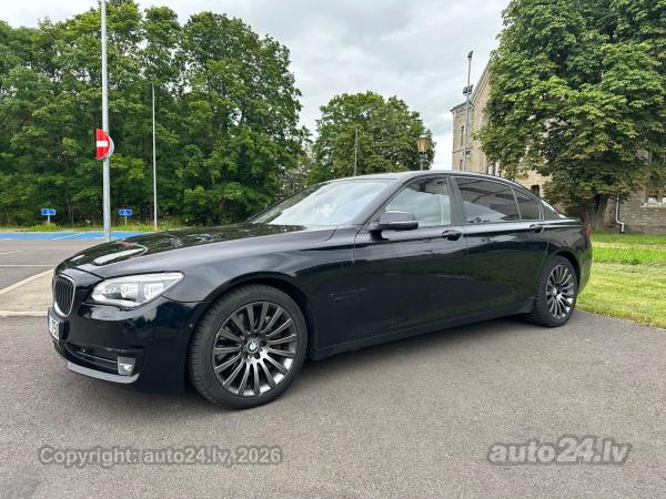 Melns BMW 7 Series 2014 Tallina, ar dzinēja tilpumu 3.00 L un nobraukumu 0 tūkst. km par 11989 €, foto 6 vietnē AUTOMOTO.COM.LV