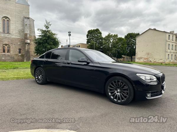 Черный БМВ 7 Серия 2014 в Таллин, объемом двигателя 3.00 л и пробегом 0 тыс. км за 11989 €, фото 5 на AUTOMOTO.COM.LV