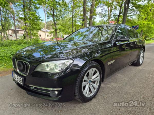 Black BMW 7 Series 2015 in Tallinn, with an engine capacity of 3.00 L and mileage of 186 thousand km for 17900 €, photo 1 on AUTOMOTO.COM.LV