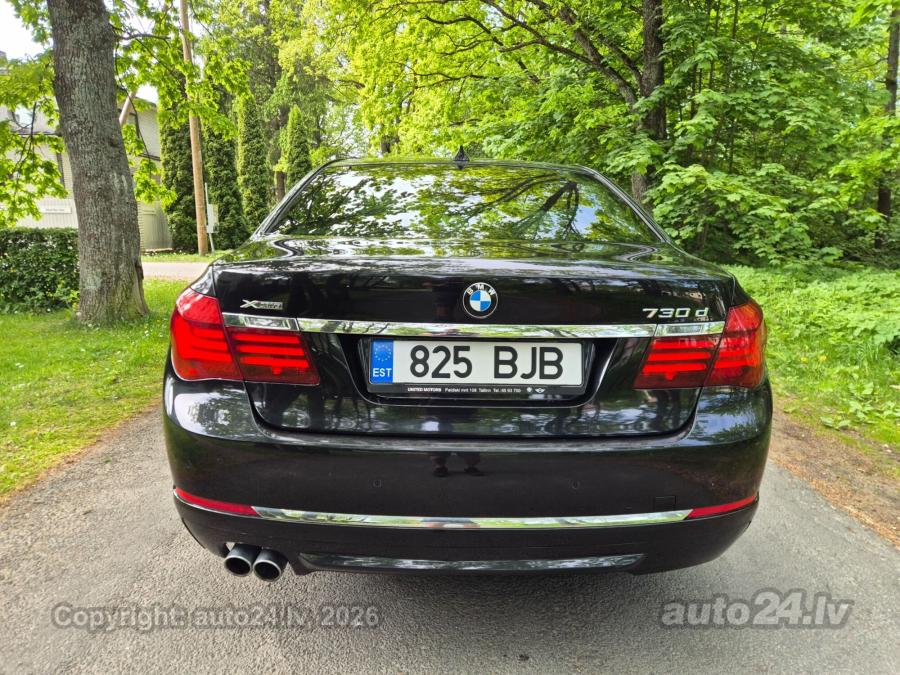 Black BMW 7 Series 2015 in Tallinn, with an engine capacity of 3.00 L and mileage of 186 thousand km for 17900 €, photo 9 on AUTOMOTO.COM.LV