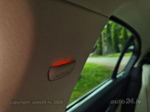 Black BMW 7 Series 2015 in Tallinn, with an engine capacity of 3.00 L and mileage of 186 thousand km for 17900 €, photo 22 on AUTOMOTO.COM.LV