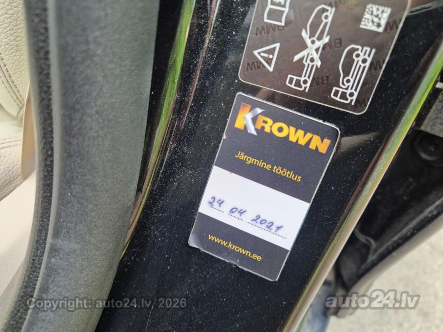 Black BMW 7 Series 2015 in Tallinn, with an engine capacity of 3.00 L and mileage of 186 thousand km for 17900 €, photo 28 on AUTOMOTO.COM.LV