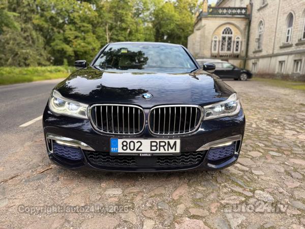 Black BMW 7 Series 2015 in Tallinn, with an engine capacity of 3.00 L and mileage of 254 thousand km for 21000 €, photo 9 on AUTOMOTO.COM.LV