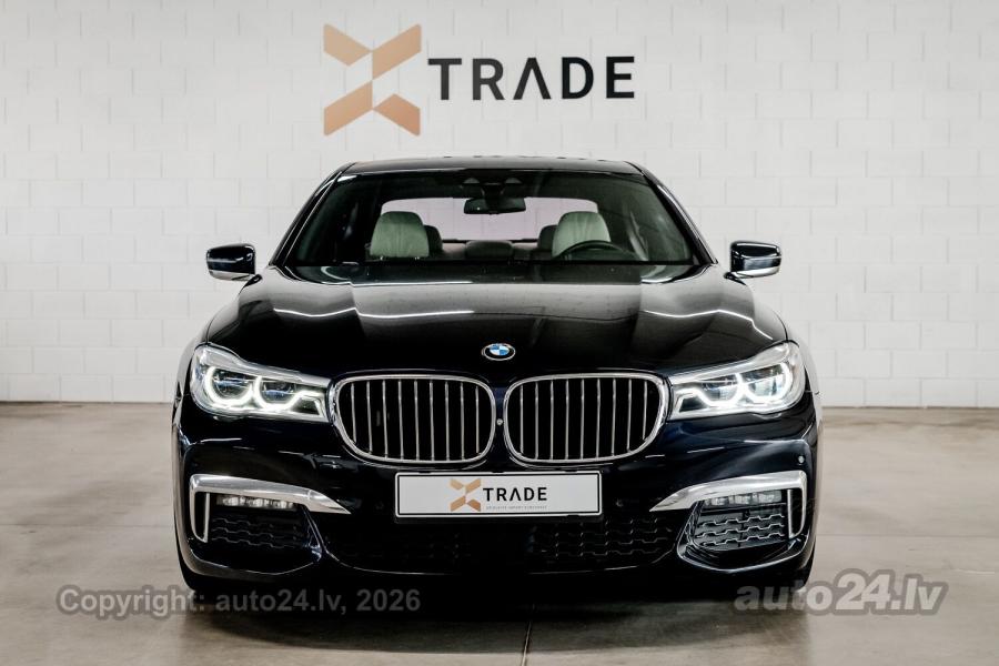 Black BMW 7 Series 2015 in Parnu, with an engine capacity of 3.00 L and mileage of 254 thousand km for 23490 €, photo 4 on AUTOMOTO.COM.LV