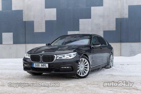 Melns BMW 7 Series 2016 Tallina, ar dzinēja tilpumu 3.00 L un nobraukumu 262 tūkst. km par 24449 €, foto 1 vietnē AUTOMOTO.COM.LV
