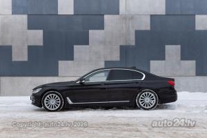 Black BMW 7 Series 2016 in Tallinn, with an engine capacity of 3.00 L and mileage of 262 thousand km for 24449 €, photo 9 on AUTOMOTO.COM.LV