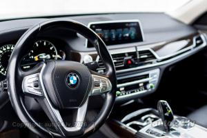 Black BMW 7 Series 2016 in Tallinn, with an engine capacity of 3.00 L and mileage of 262 thousand km for 24449 €, photo 10 on AUTOMOTO.COM.LV