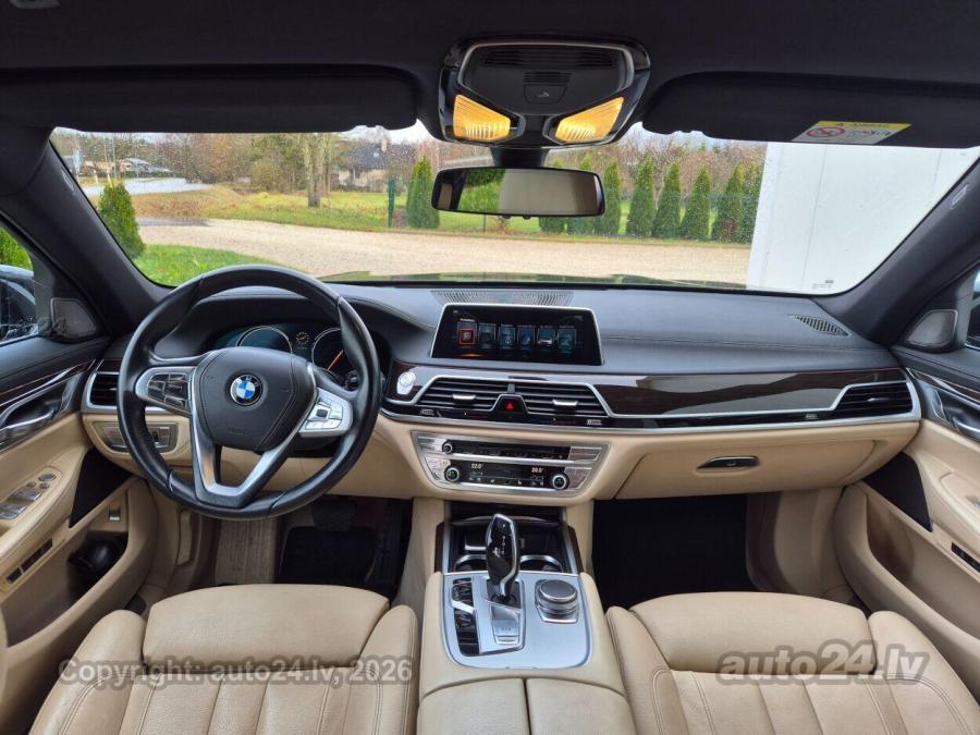 Melns BMW 7 Series 2016 Tartu, ar dzinēja tilpumu 3.00 L un nobraukumu 218 tūkst. km par 24800 €, foto 4 vietnē AUTOMOTO.COM.LV