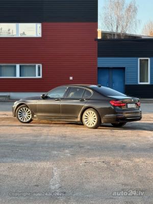 Melns BMW 7 Series 2016 Tallina, ar dzinēja tilpumu 3.00 L un nobraukumu 225 tūkst. km par 22999 €, foto 4 vietnē AUTOMOTO.COM.LV