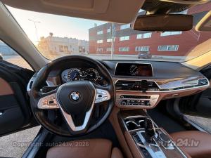 Melns BMW 7 Series 2016 Tallina, ar dzinēja tilpumu 3.00 L un nobraukumu 225 tūkst. km par 22999 €, foto 10 vietnē AUTOMOTO.COM.LV