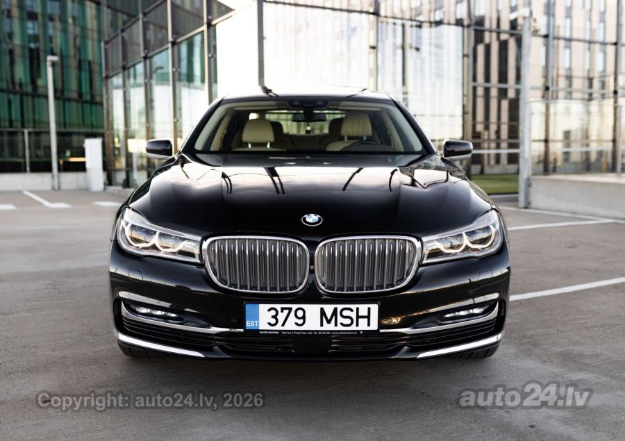 Melns BMW 7 Series 2016 Tallina, ar dzinēja tilpumu 3.00 L un nobraukumu 190 tūkst. km par 37900 €, foto 6 vietnē AUTOMOTO.COM.LV