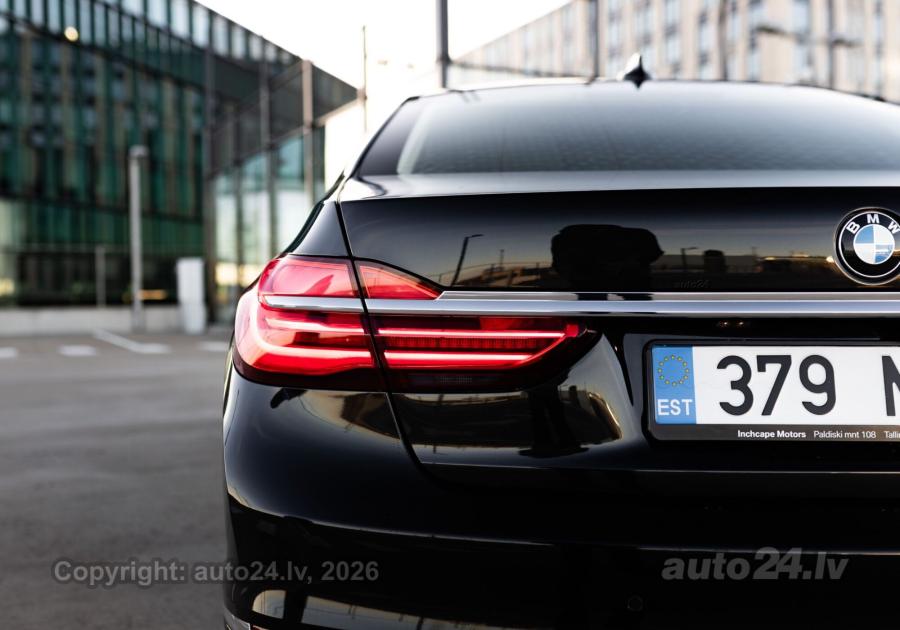 Melns BMW 7 Series 2016 Tallina, ar dzinēja tilpumu 3.00 L un nobraukumu 190 tūkst. km par 37900 €, foto 26 vietnē AUTOMOTO.COM.LV
