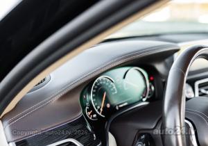 Melns BMW 7 Series 2016 Tallina, ar dzinēja tilpumu 3.00 L un nobraukumu 190 tūkst. km par 37900 €, foto 31 vietnē AUTOMOTO.COM.LV