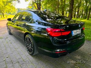 Melns BMW 7 Series 2016 Tallina, ar dzinēja tilpumu 3.00 L un nobraukumu 229 tūkst. km par 23900 €, foto 4 vietnē AUTOMOTO.COM.LV