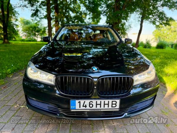Melns BMW 7 Series 2016 Tallina, ar dzinēja tilpumu 3.00 L un nobraukumu 229 tūkst. km par 23900 €, foto 8 vietnē AUTOMOTO.COM.LV