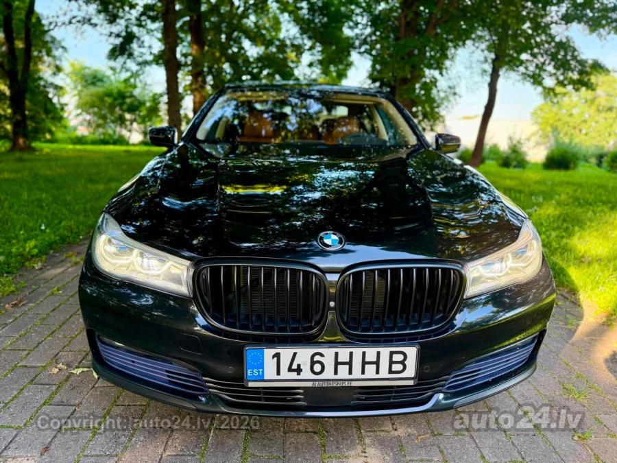 Melns BMW 7 Series 2016 Tallina, ar dzinēja tilpumu 3.00 L un nobraukumu 229 tūkst. km par 23900 €, foto 9 vietnē AUTOMOTO.COM.LV