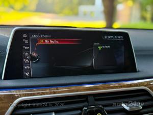 Melns BMW 7 Series 2016 Tallina, ar dzinēja tilpumu 3.00 L un nobraukumu 229 tūkst. km par 23900 €, foto 20 vietnē AUTOMOTO.COM.LV
