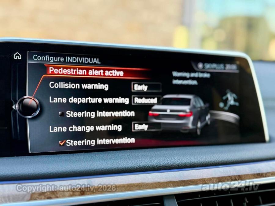 Melns BMW 7 Series 2016 Tallina, ar dzinēja tilpumu 3.00 L un nobraukumu 229 tūkst. km par 23900 €, foto 21 vietnē AUTOMOTO.COM.LV