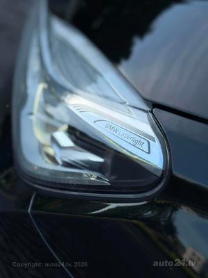 Melns BMW 7 Series 2016 Tallina, ar dzinēja tilpumu 3.00 L un nobraukumu 229 tūkst. km par 23900 €, foto 26 vietnē AUTOMOTO.COM.LV