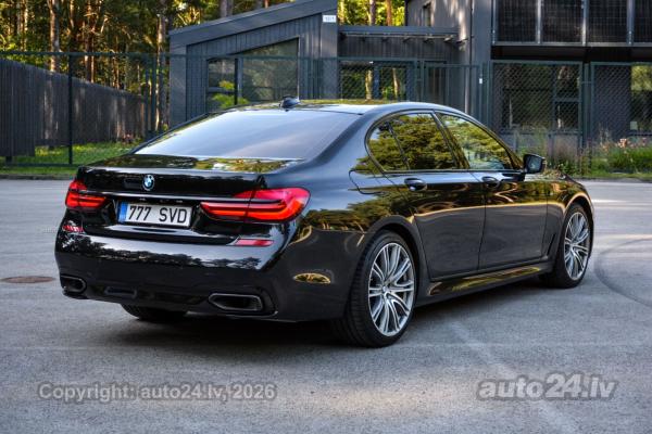 Black BMW 7 Series 2016 in Tallinn, with an engine capacity of 3.00 L and mileage of 228 thousand km for 29500 €, photo 4 on AUTOMOTO.COM.LV