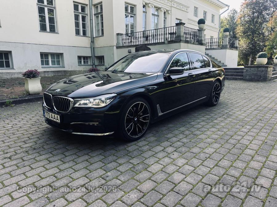 Melns BMW 7 Series 2016 Saue, ar dzinēja tilpumu 3.00 L un nobraukumu 215 tūkst. km par 23900 €, foto 8 vietnē AUTOMOTO.COM.LV