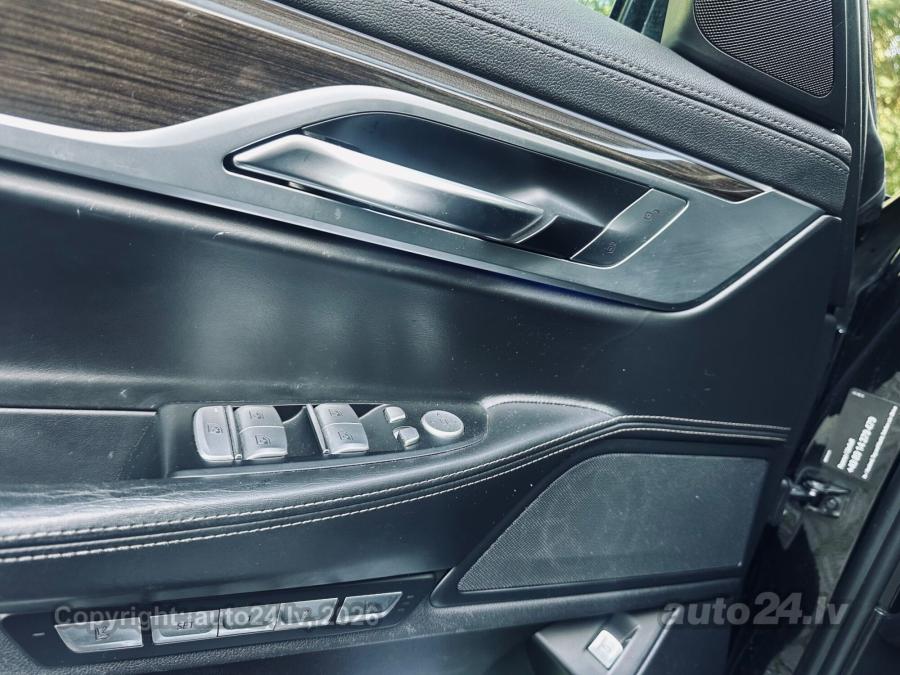 Melns BMW 7 Series 2016 Saue, ar dzinēja tilpumu 3.00 L un nobraukumu 215 tūkst. km par 23900 €, foto 16 vietnē AUTOMOTO.COM.LV