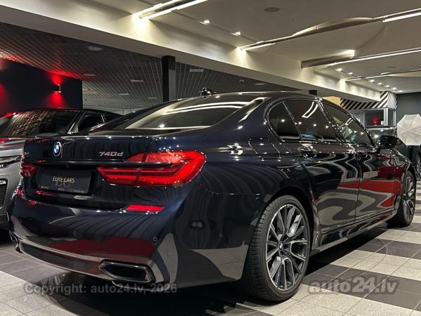Black BMW 7 Series 2017 in Riga, with an engine capacity of 3.00 L and mileage of 144 thousand km for 32900 €, photo 4 on AUTOMOTO.COM.LV