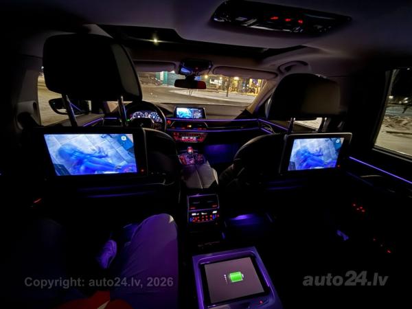 Melns BMW 7 Series 2017 Tartu, ar dzinēja tilpumu 2.00 L un nobraukumu 210 tūkst. km par 26000 €, foto 11 vietnē AUTOMOTO.COM.LV