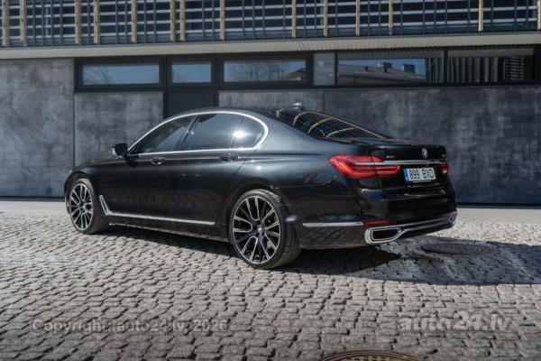 Melns BMW 7 Series 2017 Tartu, ar dzinēja tilpumu 3.00 L un nobraukumu 189 tūkst. km par 29900 €, foto 3 vietnē AUTOMOTO.COM.LV