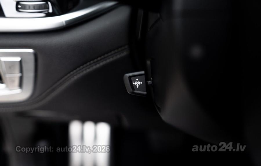 Melns BMW 7 Series 2017 Tallina, ar dzinēja tilpumu 3.00 L un nobraukumu 111 tūkst. km par 32000 €, foto 15 vietnē AUTOMOTO.COM.LV