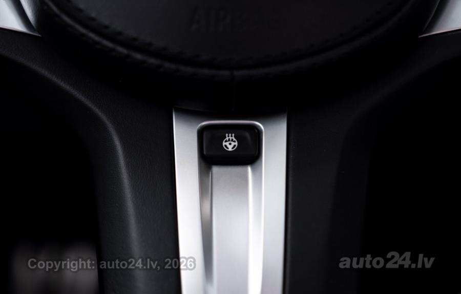 Melns BMW 7 Series 2017 Tallina, ar dzinēja tilpumu 3.00 L un nobraukumu 111 tūkst. km par 32000 €, foto 24 vietnē AUTOMOTO.COM.LV