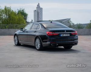 Melns BMW 7 Series 2017 Tallina, ar dzinēja tilpumu 2.00 L un nobraukumu 217 tūkst. km par 25500 €, foto 5 vietnē AUTOMOTO.COM.LV