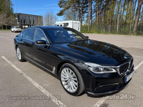 Melns BMW 7 Series 2017 Tallina, ar dzinēja tilpumu 3.00 L un nobraukumu 108 tūkst. km par 29800 €, foto 1 vietnē AUTOMOTO.COM.LV