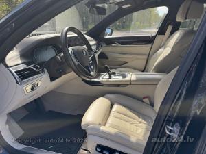 Melns BMW 7 Series 2017 Tallina, ar dzinēja tilpumu 3.00 L un nobraukumu 108 tūkst. km par 29800 €, foto 9 vietnē AUTOMOTO.COM.LV