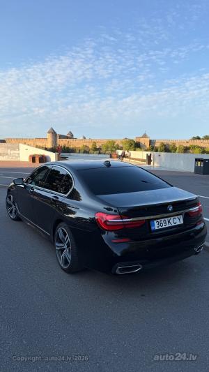 Melns BMW 7 Series 2017 Tallina, ar dzinēja tilpumu 3.00 L un nobraukumu 240 tūkst. km par 28500 €, foto  vietnē AUTOMOTO.COM.LV