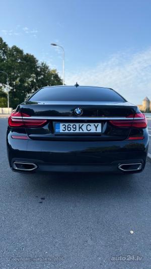 Melns BMW 7 Series 2017 Tallina, ar dzinēja tilpumu 3.00 L un nobraukumu 240 tūkst. km par 28500 €, foto 5 vietnē AUTOMOTO.COM.LV
