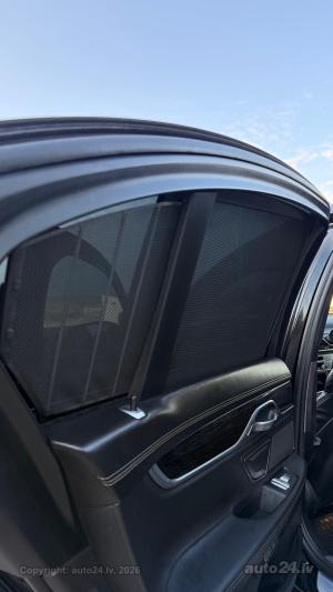 Melns BMW 7 Series 2017 Tallina, ar dzinēja tilpumu 3.00 L un nobraukumu 240 tūkst. km par 28500 €, foto 21 vietnē AUTOMOTO.COM.LV
