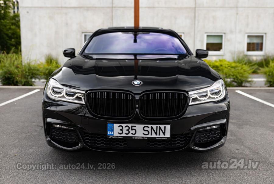 Black BMW 7 Series 2017 in Tallinn, with an engine capacity of 3.00 L and mileage of 214 thousand km for 25999 €, photo 1 on AUTOMOTO.COM.LV