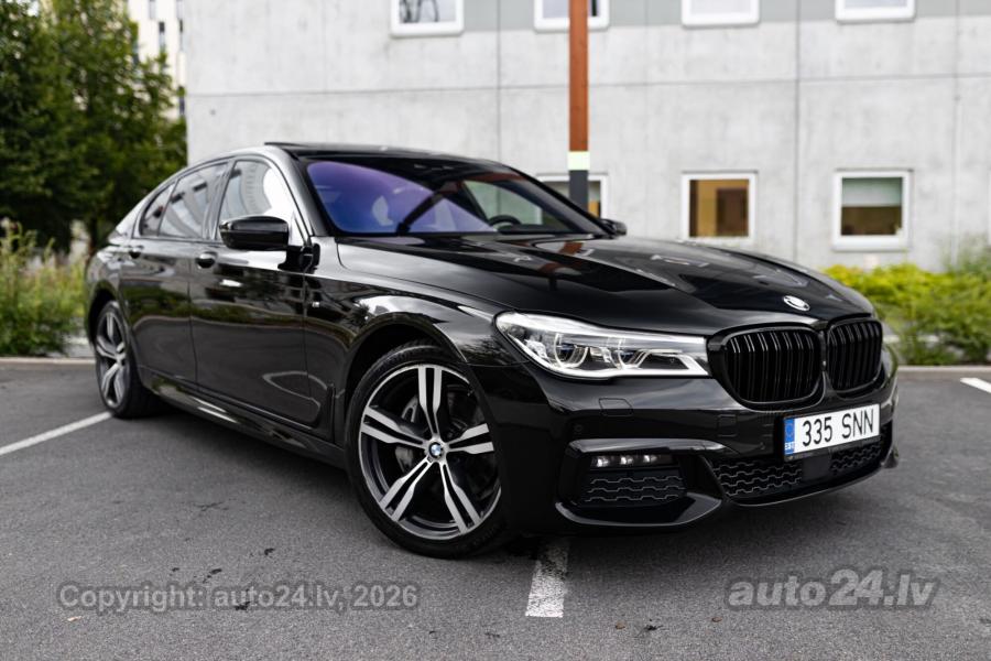 Black BMW 7 Series 2017 in Tallinn, with an engine capacity of 3.00 L and mileage of 214 thousand km for 25999 €, photo 4 on AUTOMOTO.COM.LV