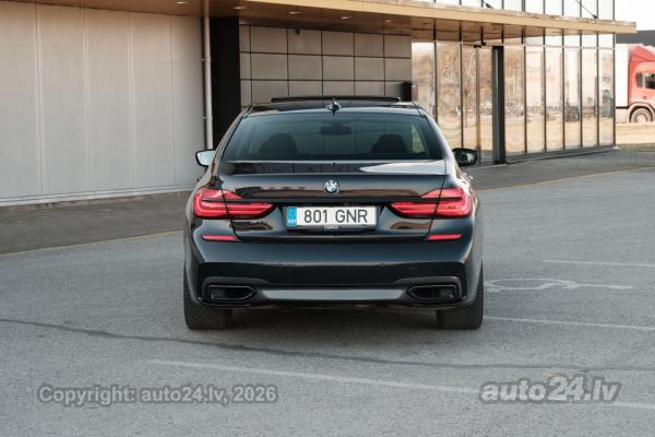Black BMW 7 Series 2018 in Tartu, with an engine capacity of 3.00 L and mileage of 185 thousand km for 27499 €, photo 6 on AUTOMOTO.COM.LV