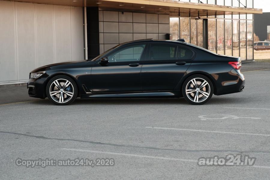 Melns BMW 7 Series 2018 Tartu, ar dzinēja tilpumu 3.00 L un nobraukumu 185 tūkst. km par 27499 €, foto 8 vietnē AUTOMOTO.COM.LV
